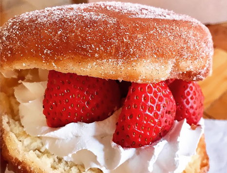 Mello Strawberry Donuts - Mello Vapor Craft